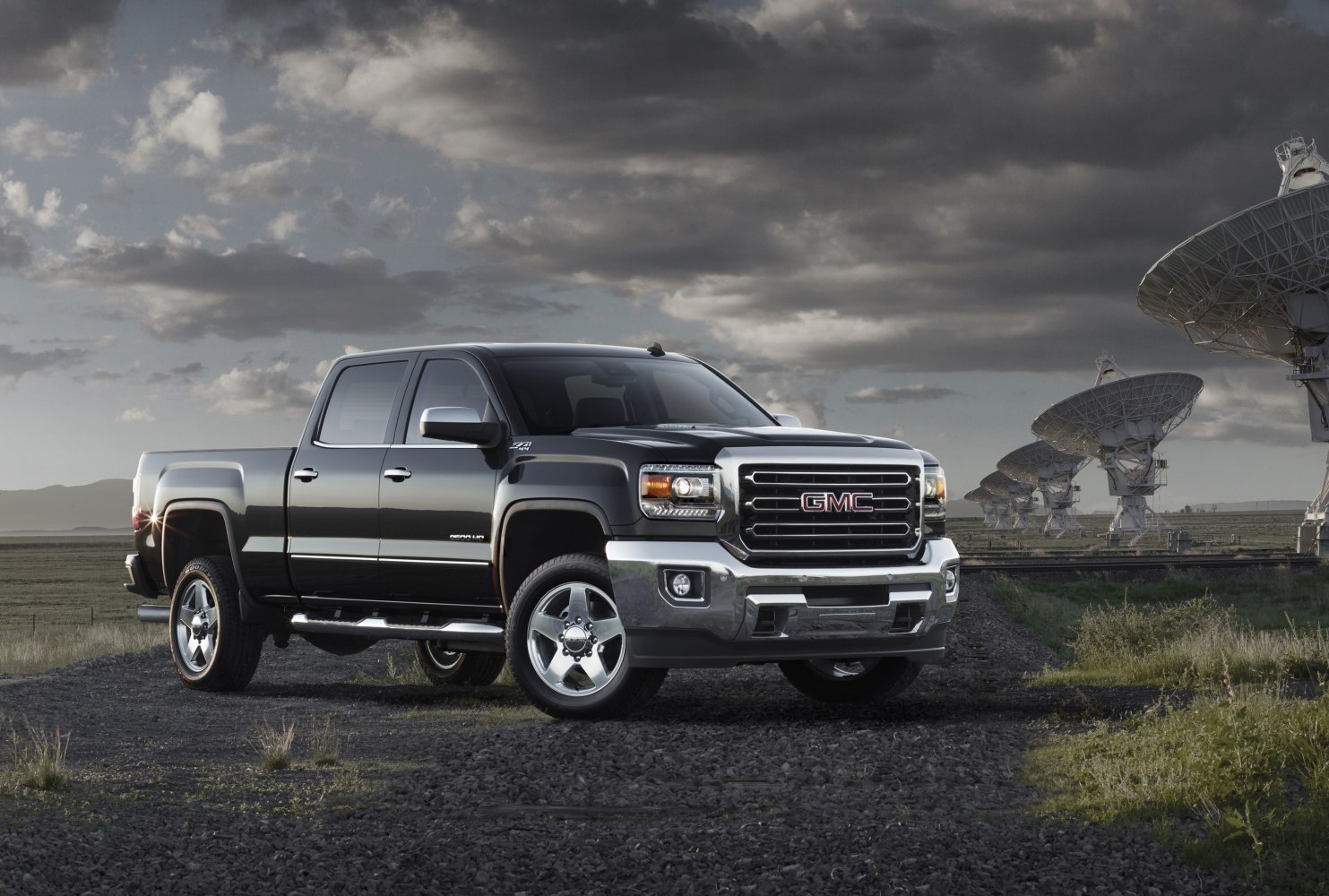 GMC Sierra 2500HD technical specifications and fuel economy